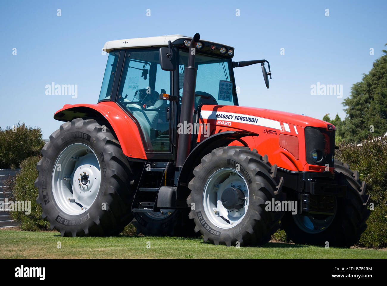Massey ferguson 6480 dyna 6 hi-res stock photography and images - Alamy