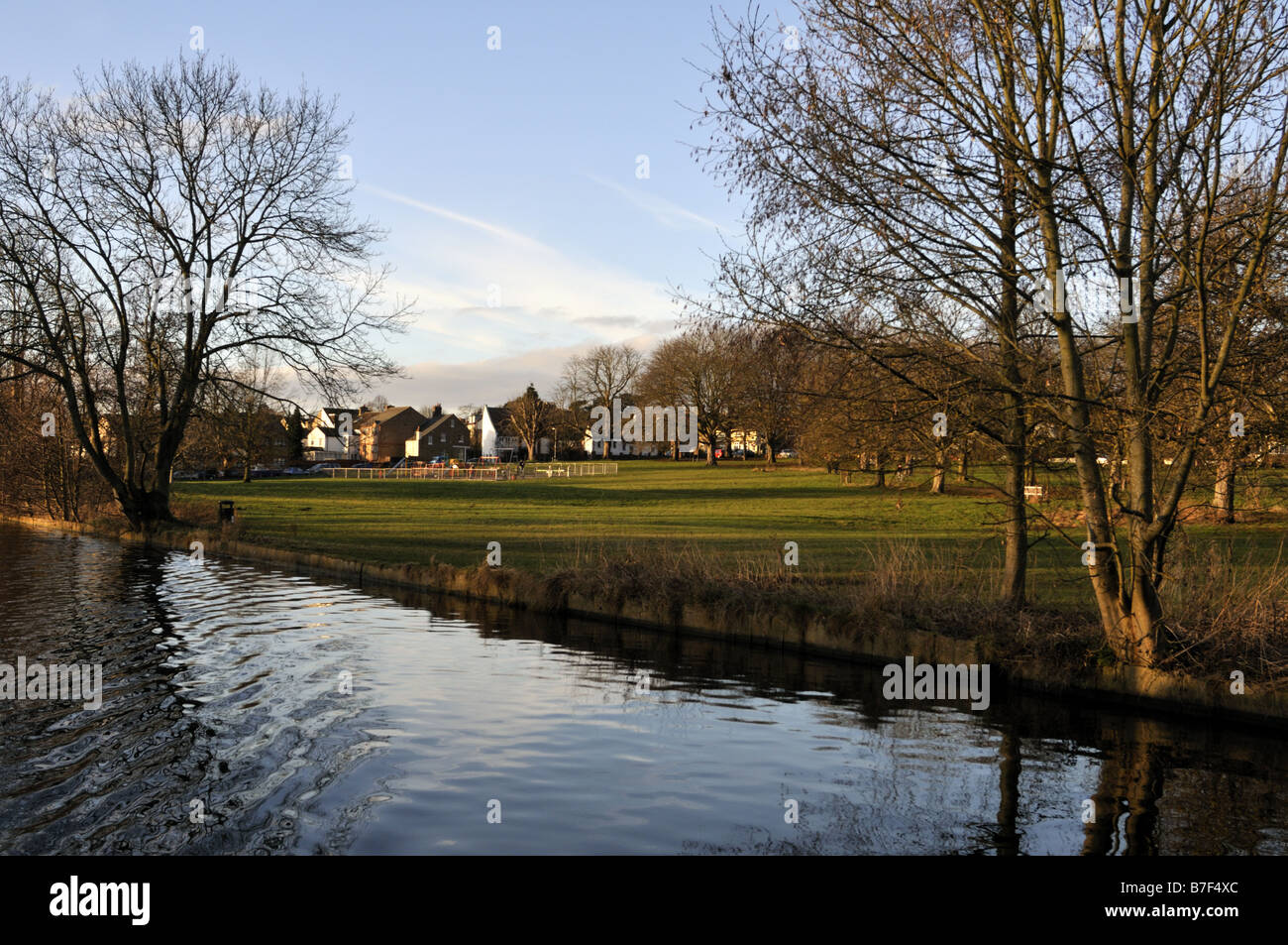 A sunny winter afternoon in the Boxmoor village by the Grand Union ...