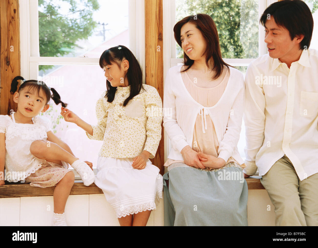 Japanese father daughter play together hi-res stock photography and ...