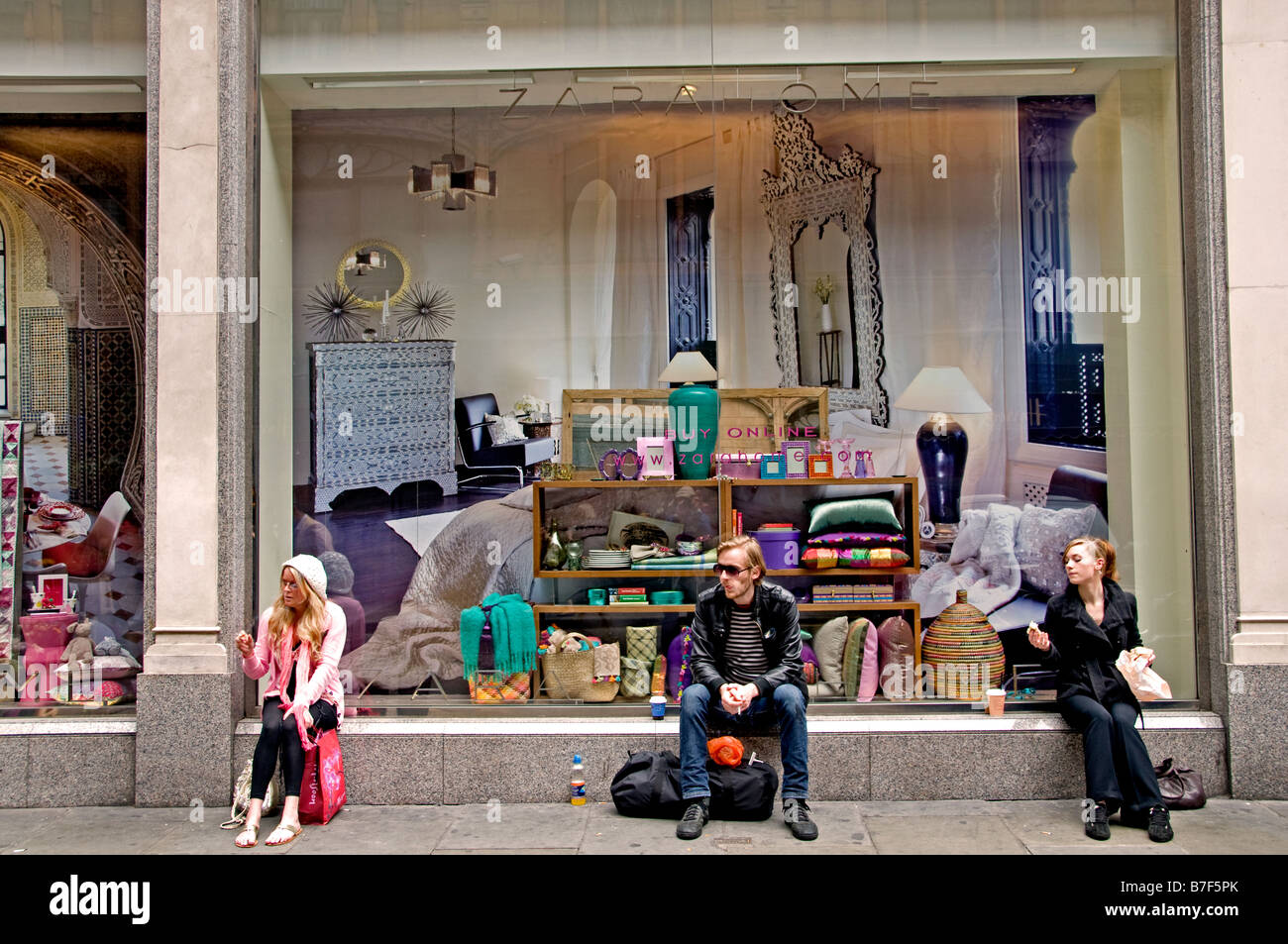Harrods London most famous department store Knightsbridge Stock Photo ...