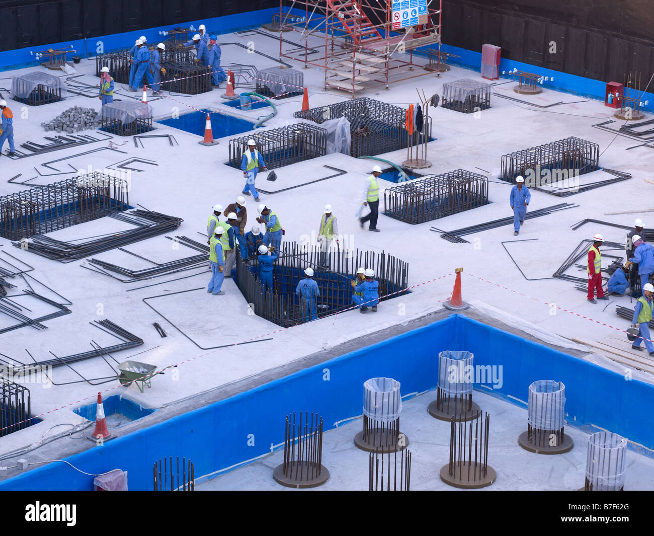 Construction side in Dubai Stock Photo - Alamy