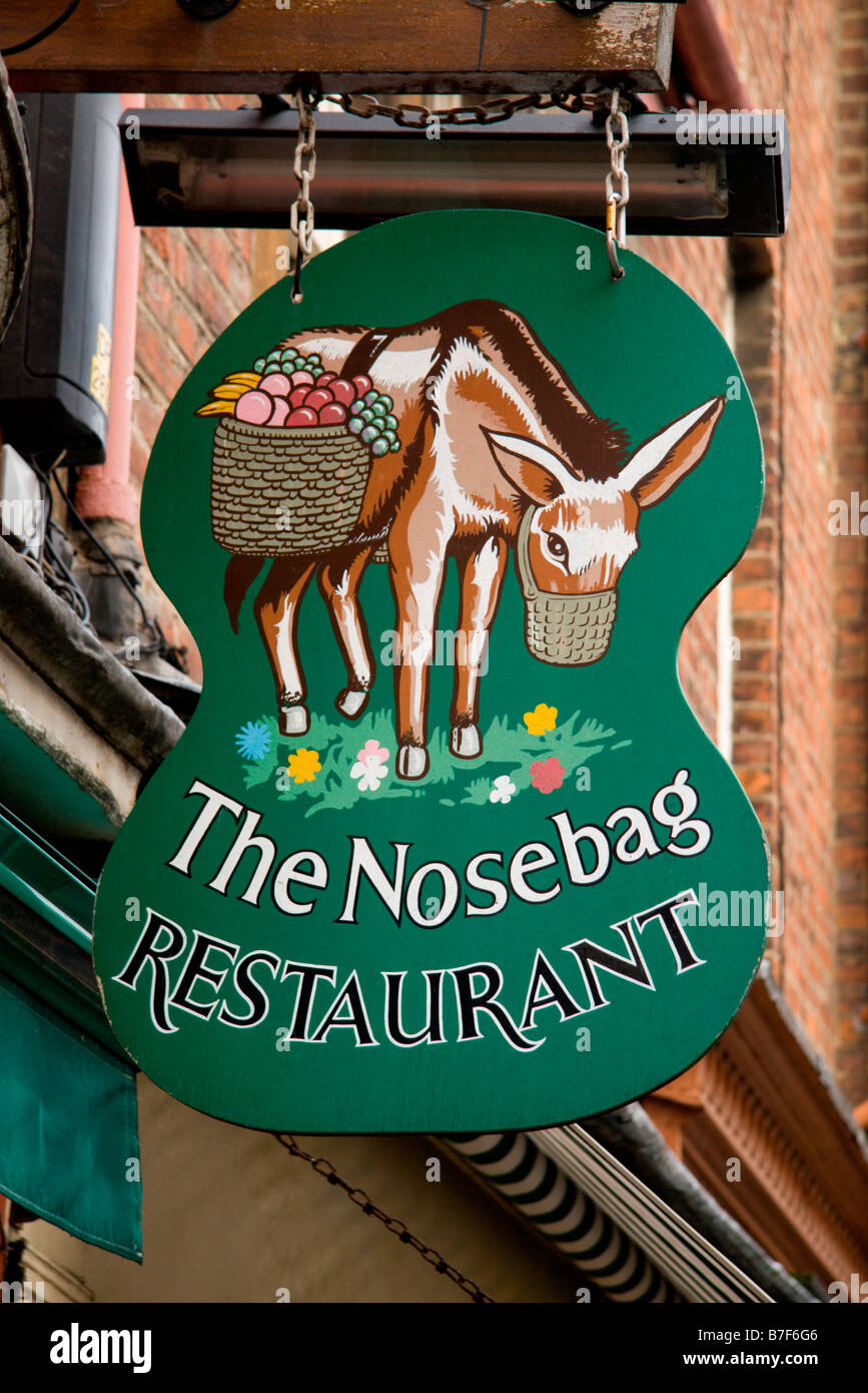 English fast food restaurant hi-res stock photography and images - Alamy