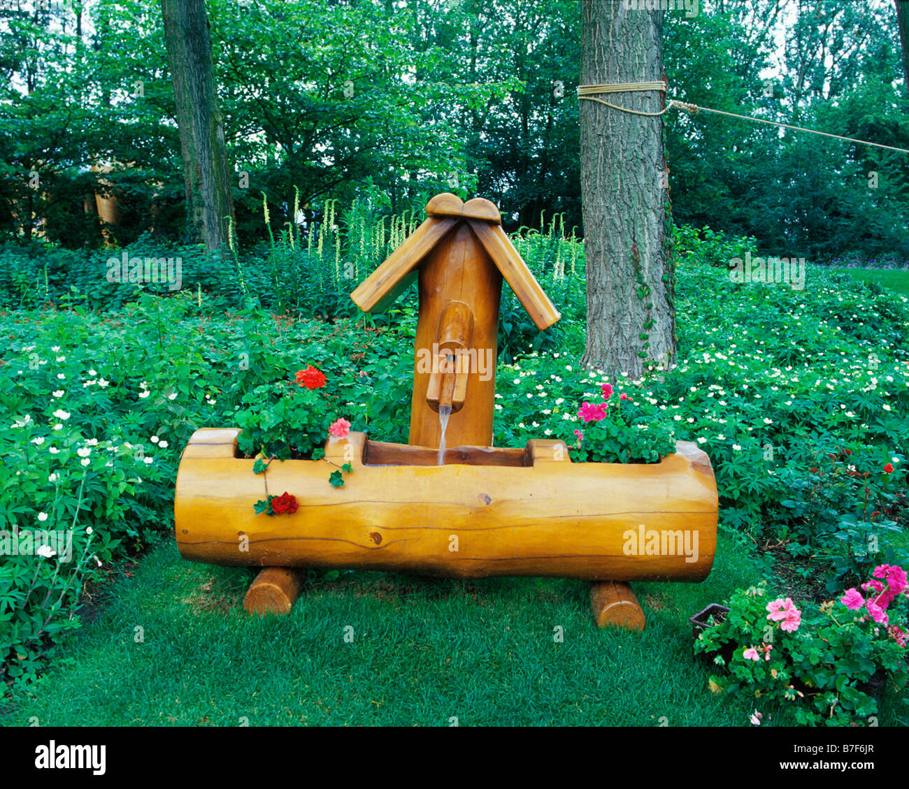 Wooden water feature hi-res stock photography and images - Alamy