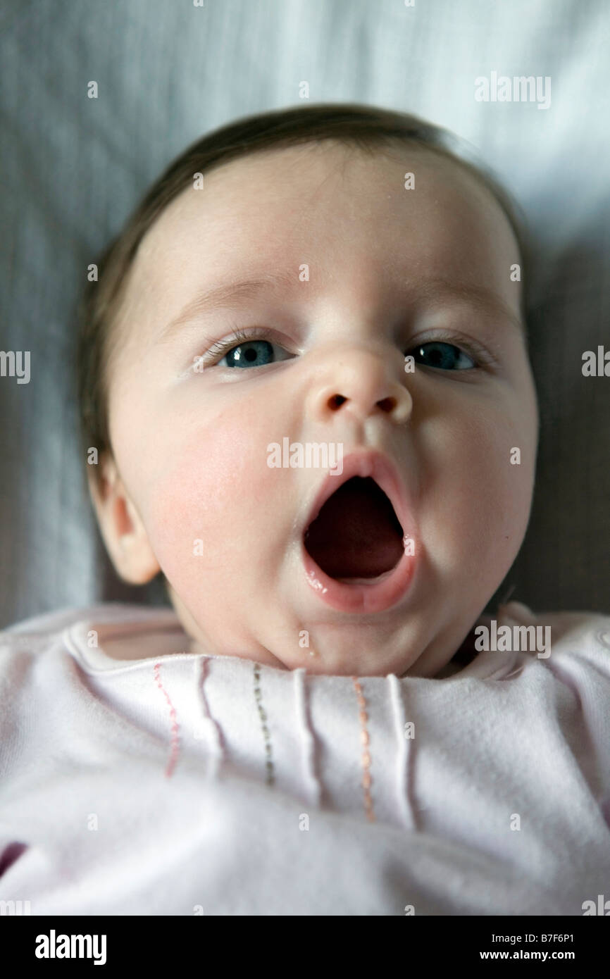 Baby girl yawning open mouth hi-res stock photography and images - Alamy