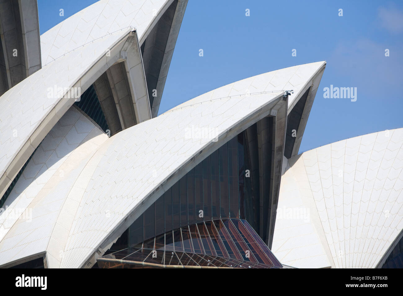 Sydney opera house exterior hi-res stock photography and images - Alamy