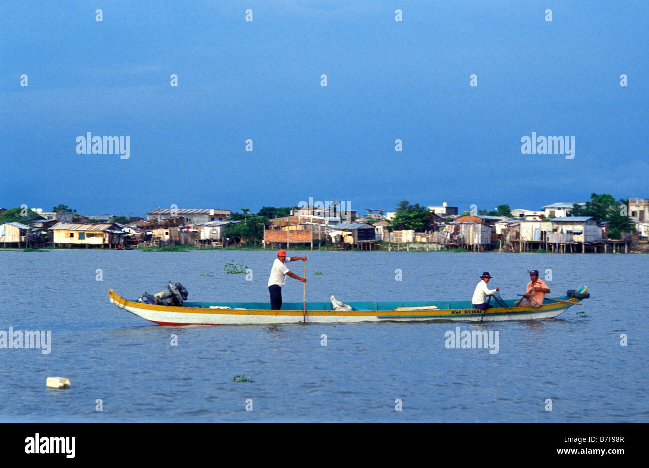 rio guayas and duran guayaquil ecuador Stock Photo - Alamy