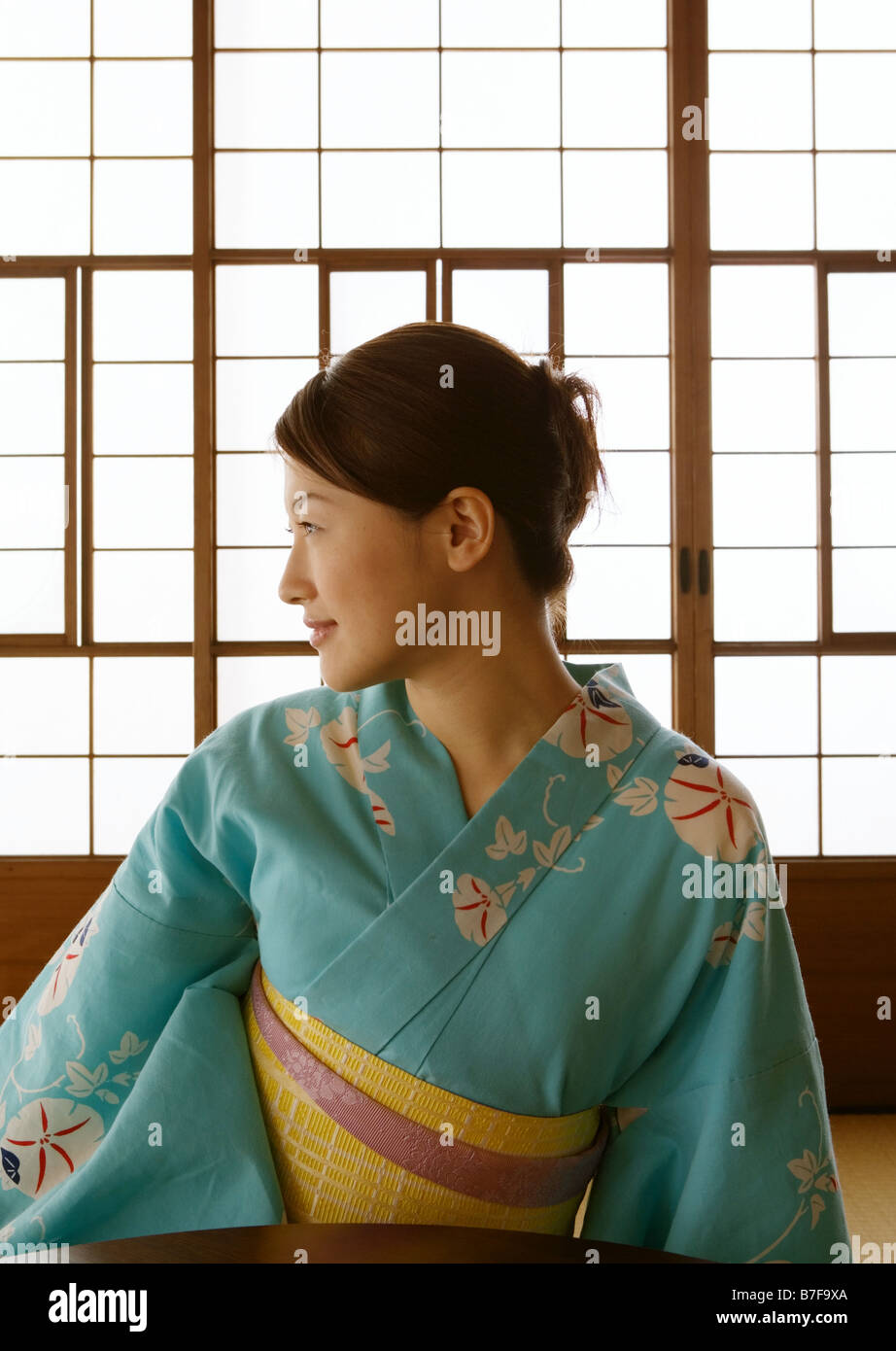 Woman wearing Yukata Stock Photo - Alamy