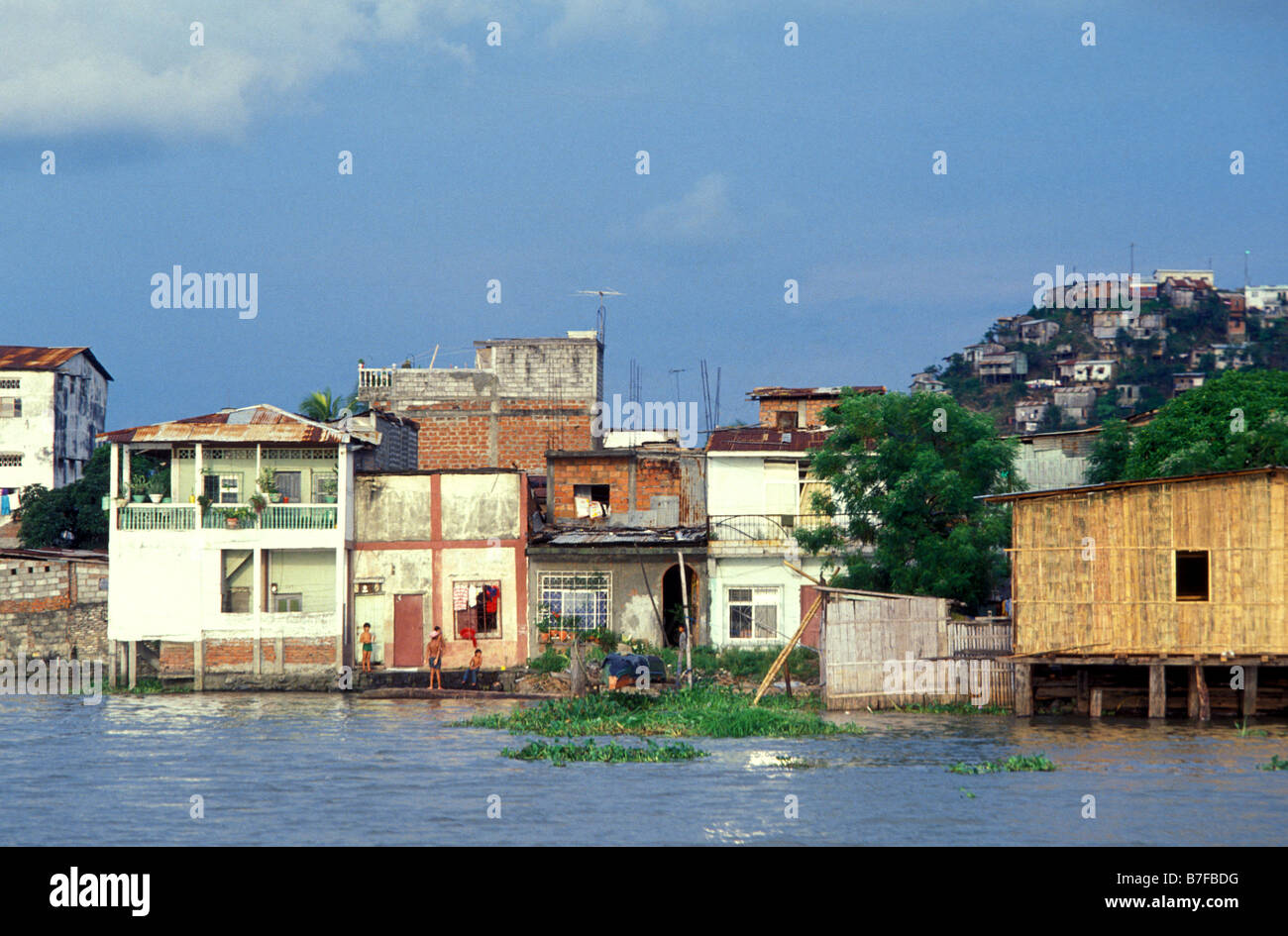 rio guayas and duran guayaquil ecuador Stock Photo - Alamy