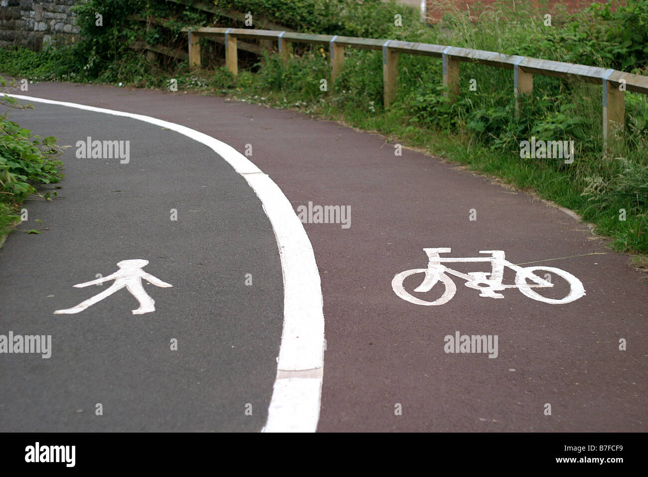 Rail trail cycle route hi-res stock photography and images - Alamy