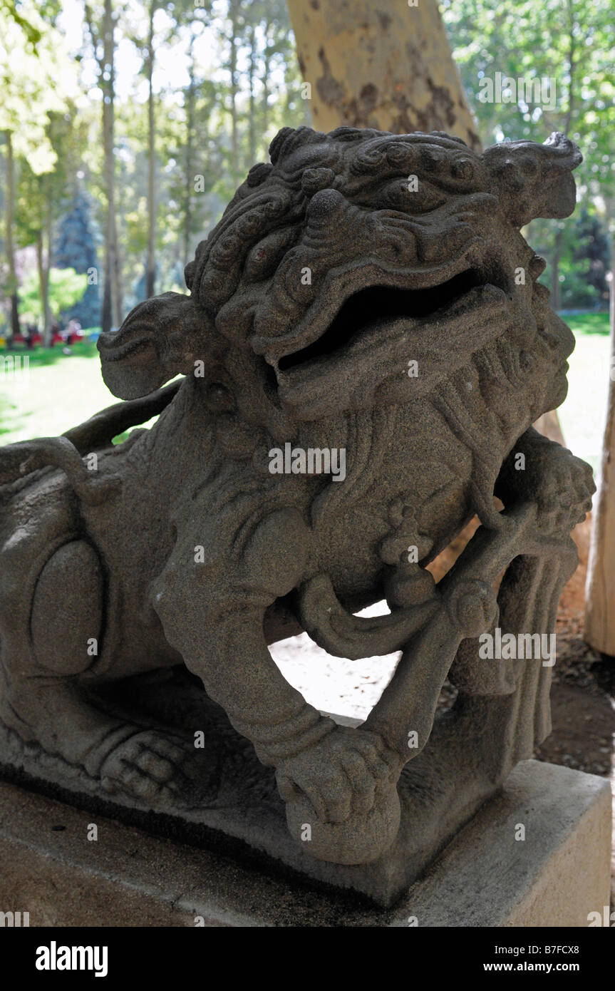 persian asian dragon sculpture chinese Sa'ad Abad Palace Saadabad ...