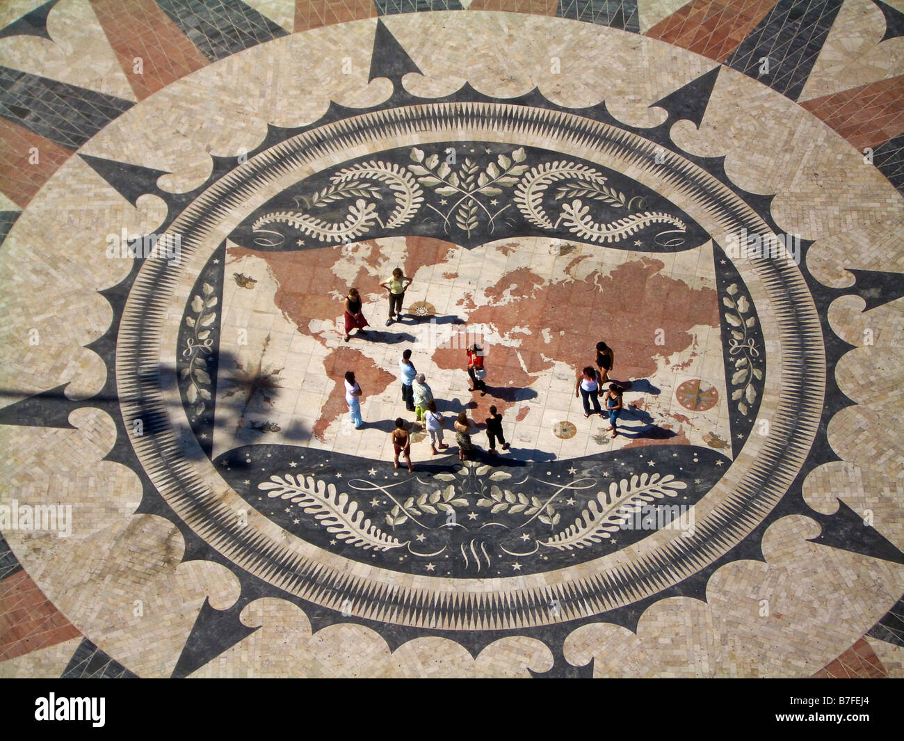 Portugal lisbon world map compass hi-res stock photography and images ...