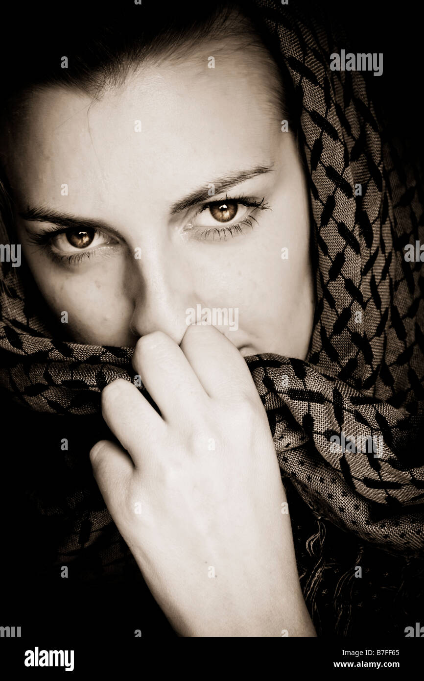 Muslim woman with her face covered Stock Photo - Alamy