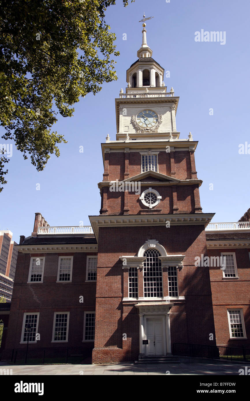 Independence hall philadelphia exterior hi-res stock photography and ...