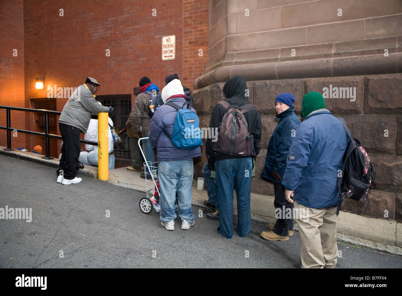 Homeless food line hi-res stock photography and images - Alamy