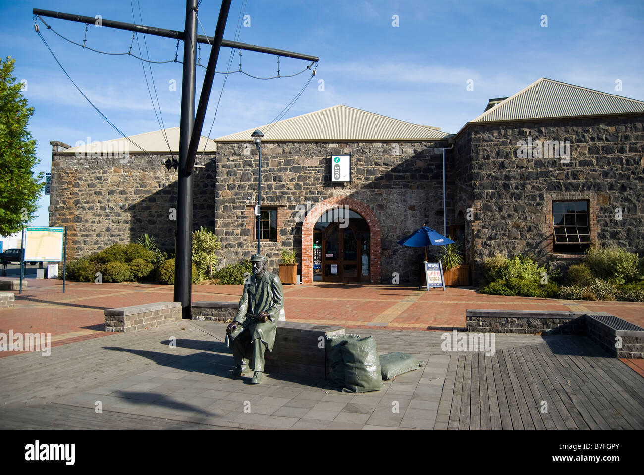 Captain Henry Cain statue, The Old Landing Service Building, George ...