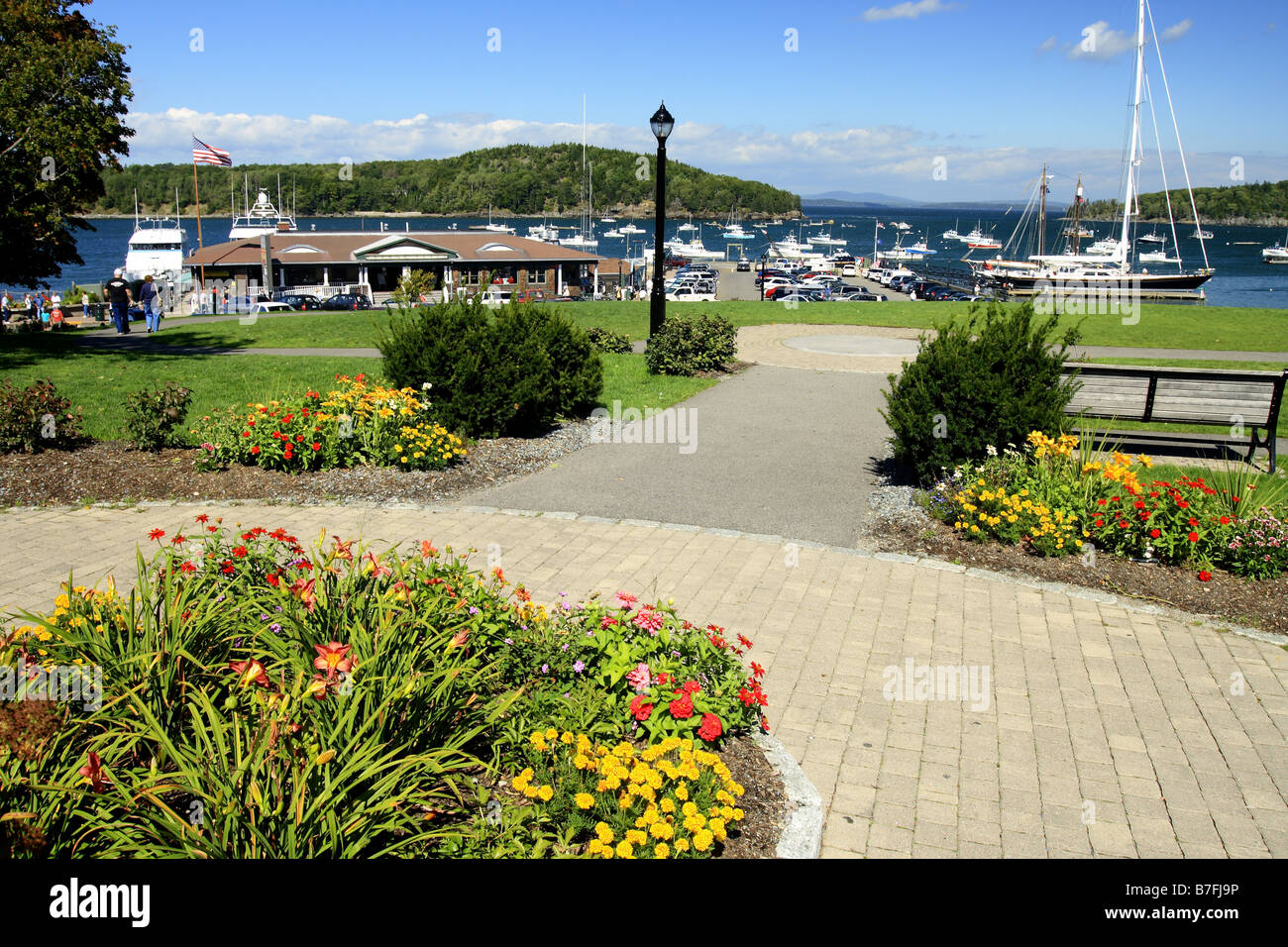 Bar harbor downtown maine hi-res stock photography and images - Alamy