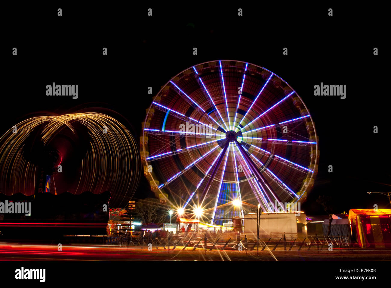 Ferris wheel at night. Rye foreshore carnival. January 2009. Rye ...