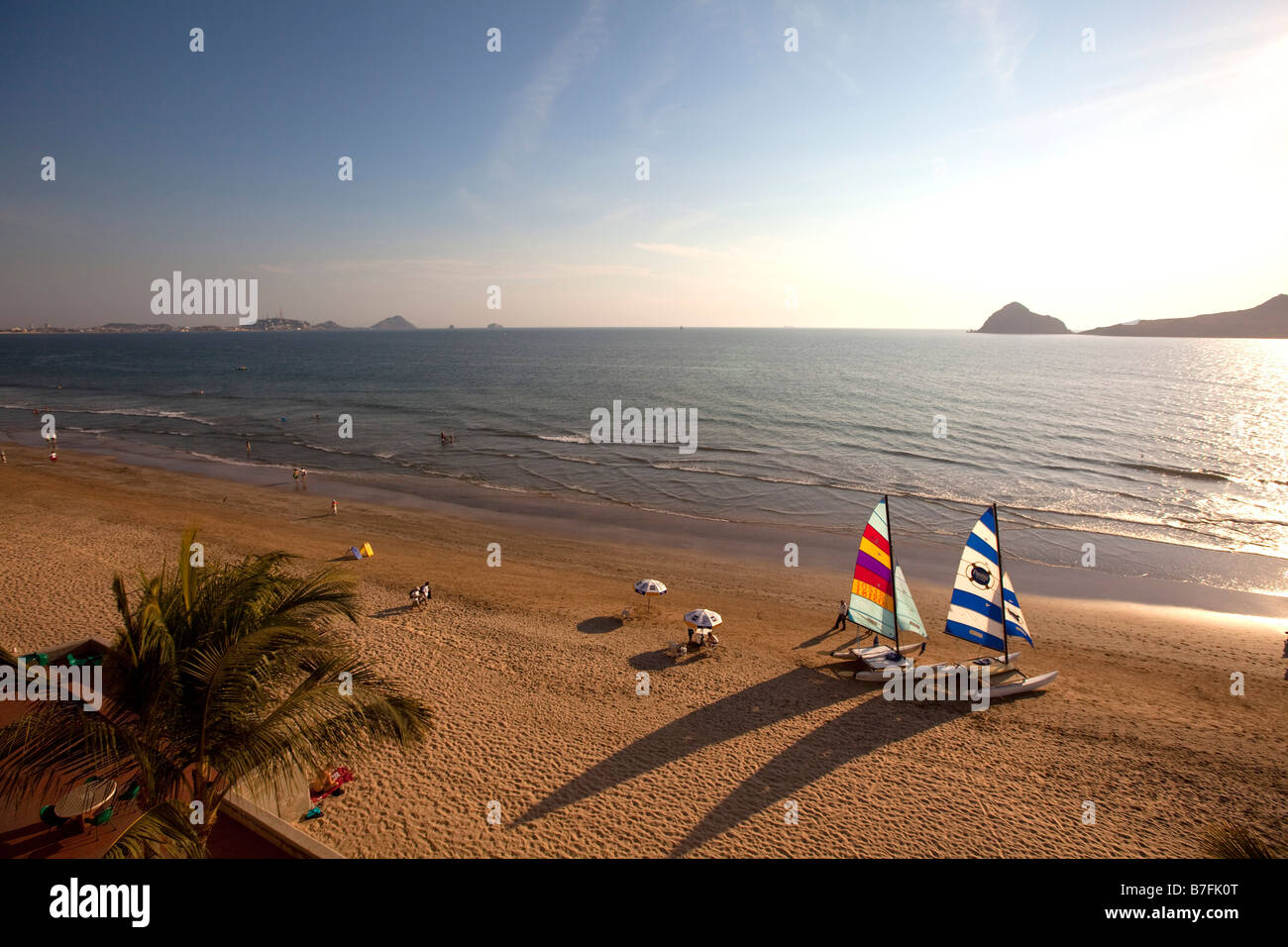 Golden zone mazatlan hi-res stock photography and images - Alamy