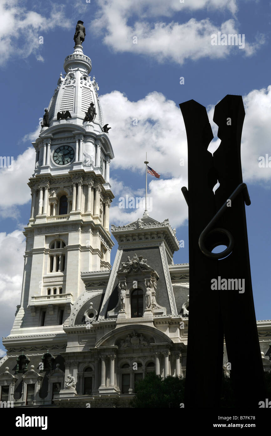 City Hall & Claes Oldenburg's Clothespin, Philadelphia, Pennsylvania ...