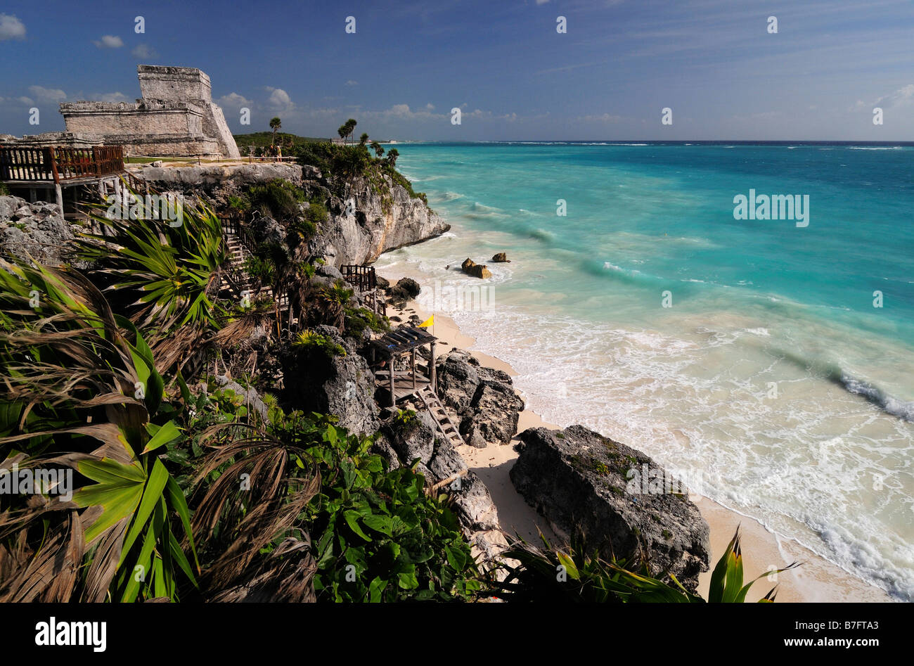 Tulum ruins hi-res stock photography and images - Alamy