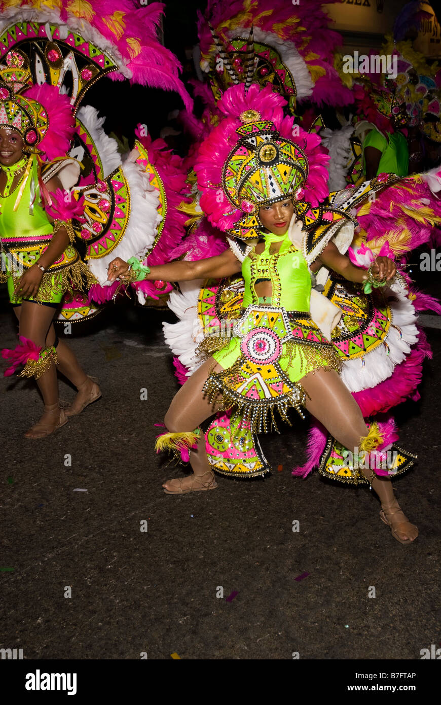 Bahamian dancers hi-res stock photography and images - Alamy