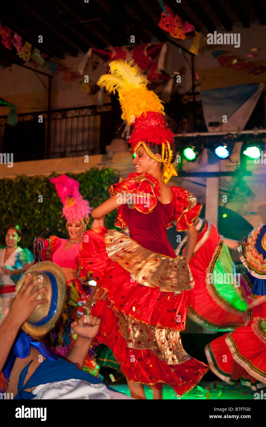 Dancing Old Town Plaza Machado Mazatlan Sinaloa Mexico Stock Photo - Alamy