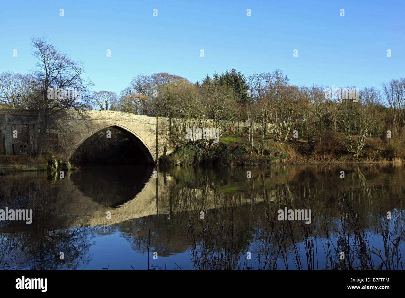 Old Stone Bridge In Scotland Stock Photos & Old Stone Bridge In ...