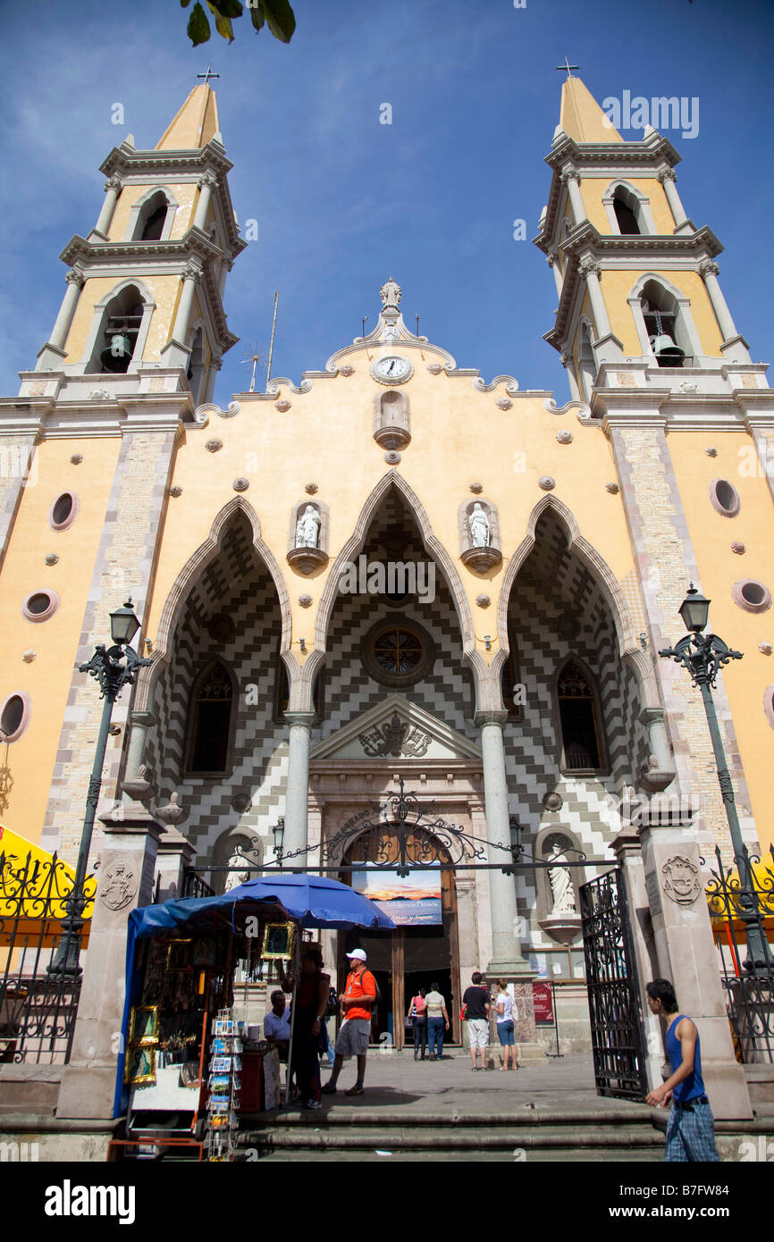 Mexico catholic church hi-res stock photography and images - Alamy