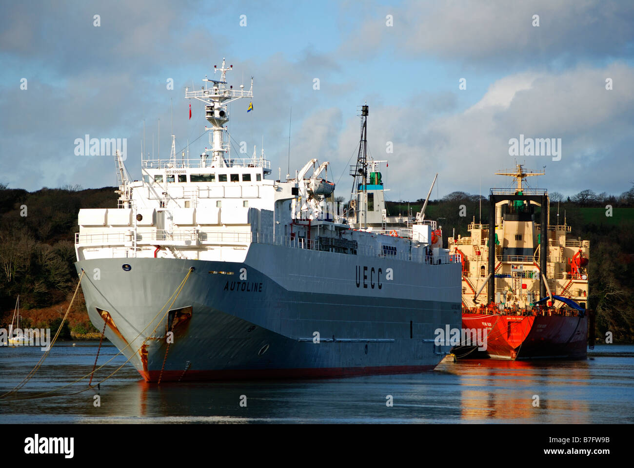 Ships laid up hi-res stock photography and images - Alamy
