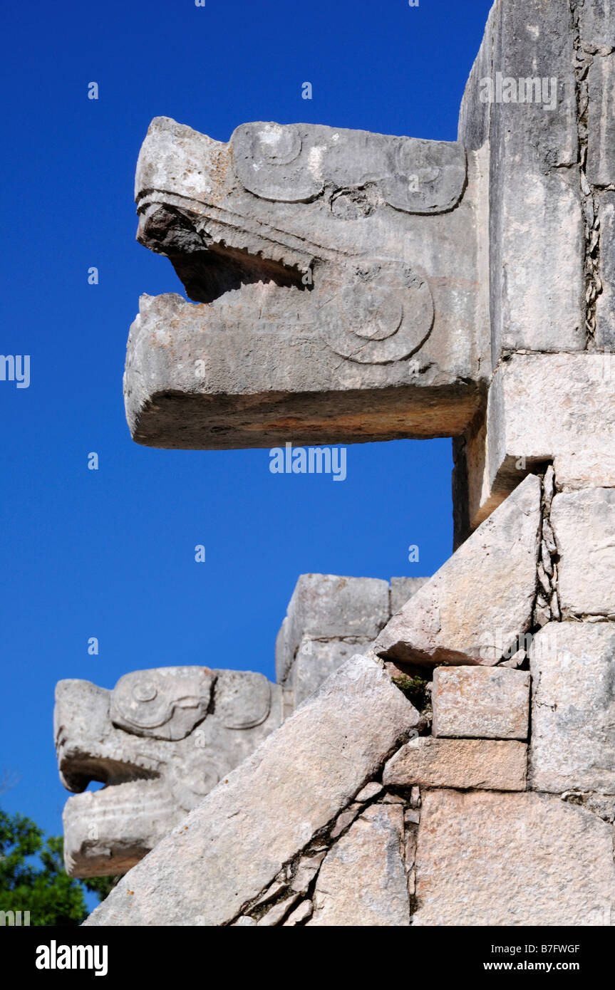 Feathered Serpent Mayan Stock Photos & Feathered Serpent Mayan Stock ...