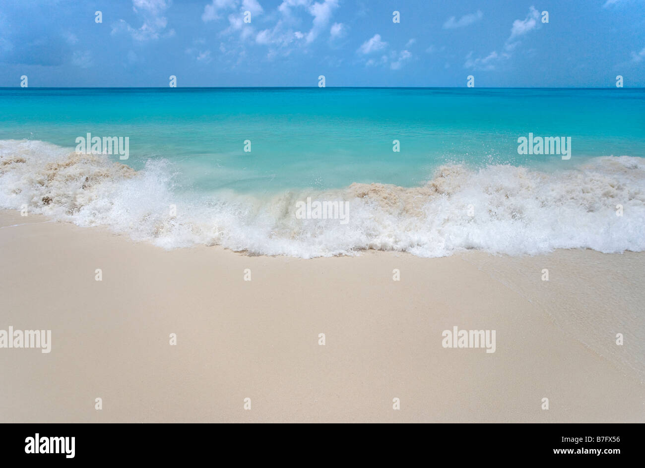 Caribbean beaches hi-res stock photography and images - Alamy