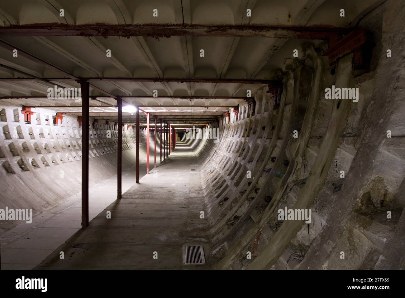 Clapham North Deep-Level WW2 air raid shelter Stock Photo - Alamy