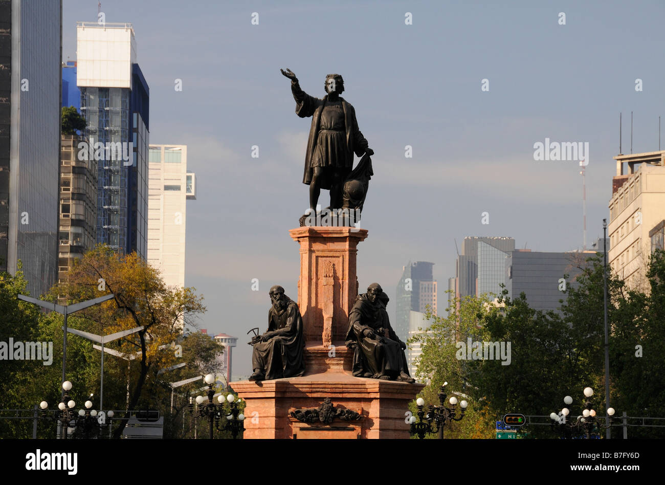 Statue of Christopher Columbus, Paseo de la Reforma, Mexico City Stock ...