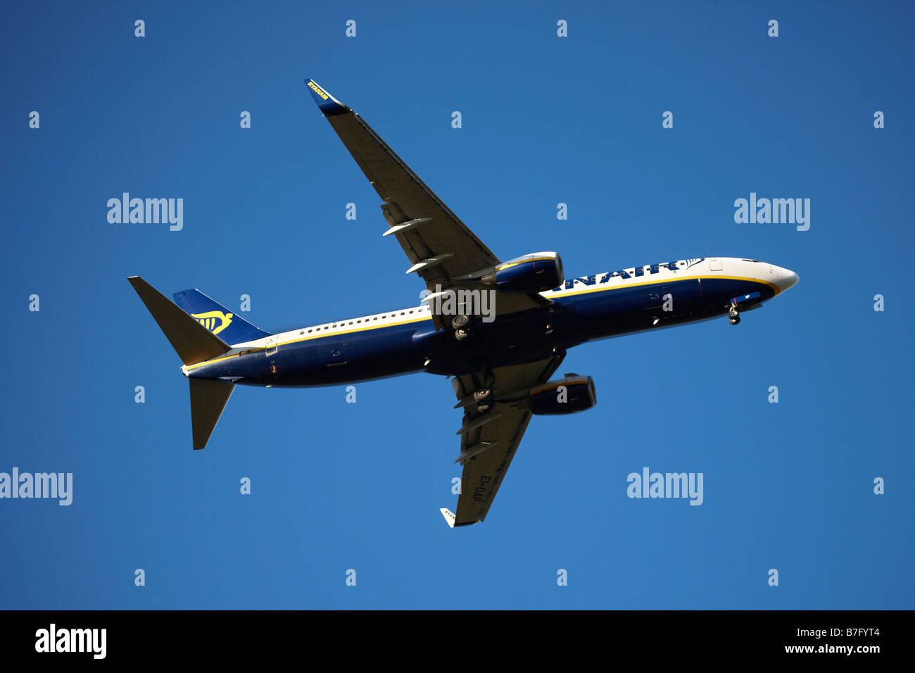Aeroplane at Manchester Airport Stock Photo - Alamy
