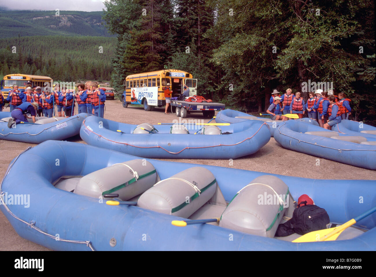 Canada white water raft rafts hi-res stock photography and images - Alamy
