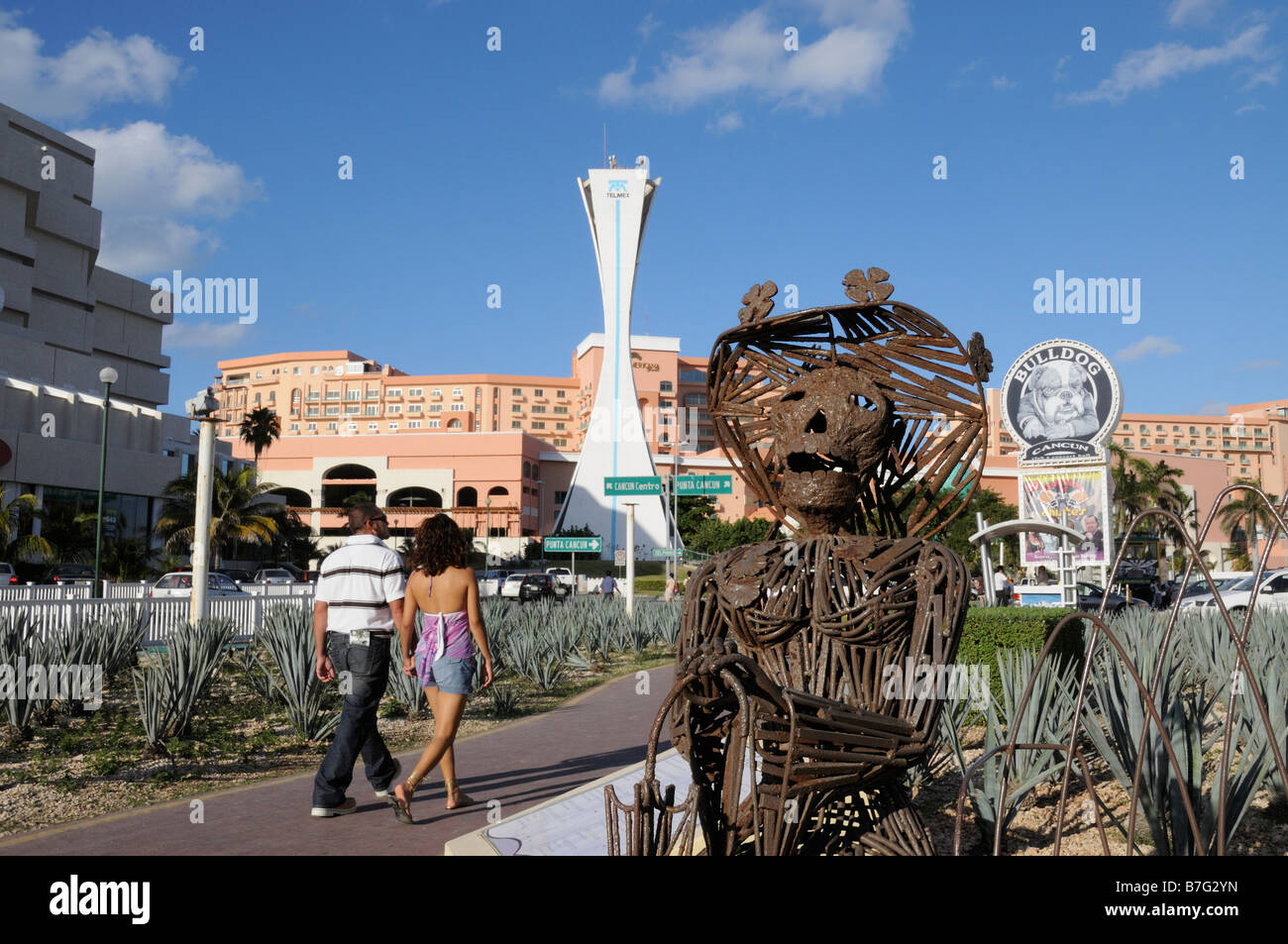 Mexican boulevard hi-res stock photography and images - Alamy