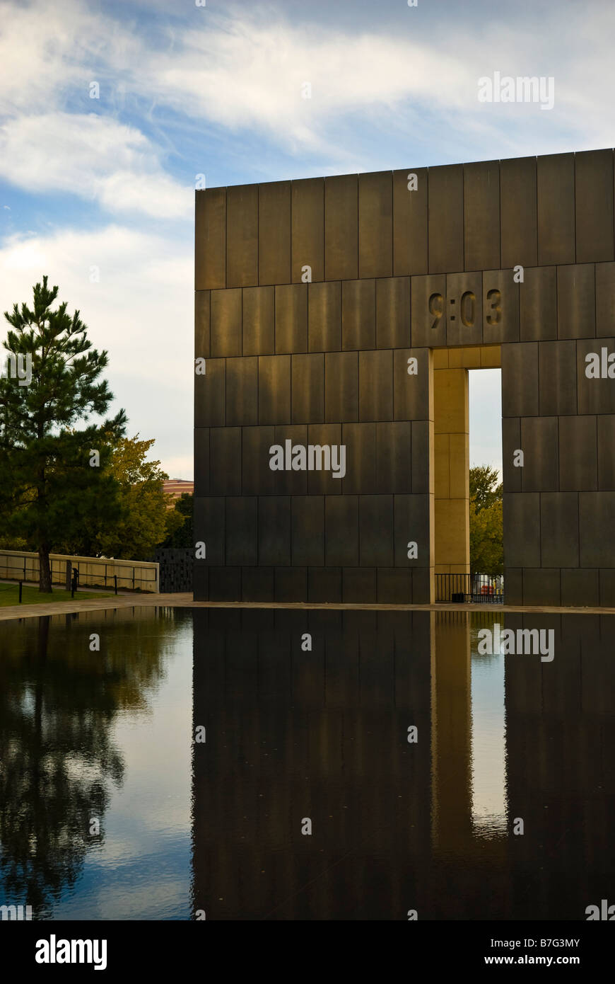Explosion memorial hi-res stock photography and images - Alamy