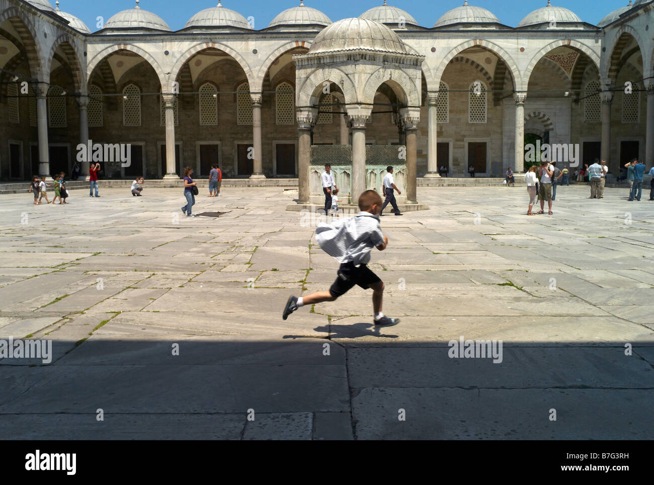 Visiting the mosque hi-res stock photography and images - Alamy