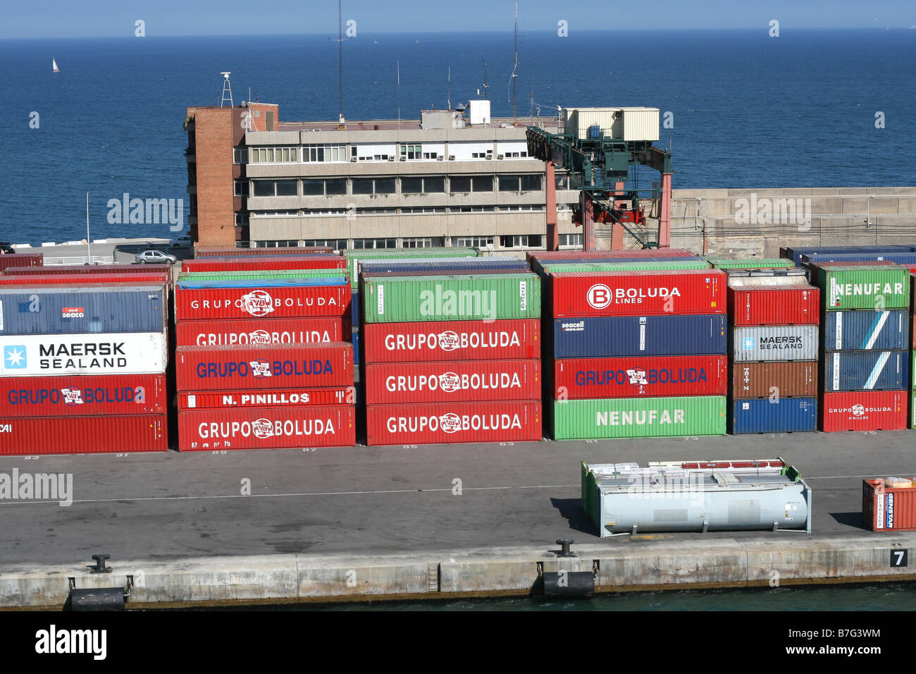Italian container port Stock Photo - Alamy