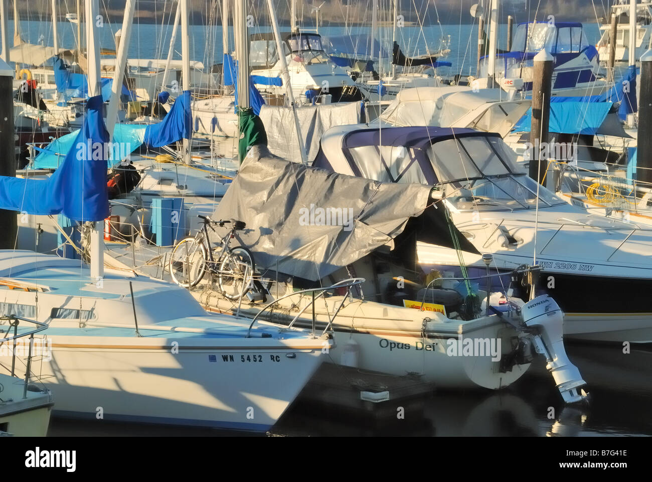 Fuel efficient boat hi-res stock photography and images - Alamy