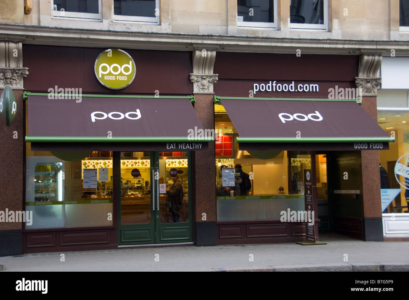 Pod Cafe, London Wall, London Stock Photo - Alamy