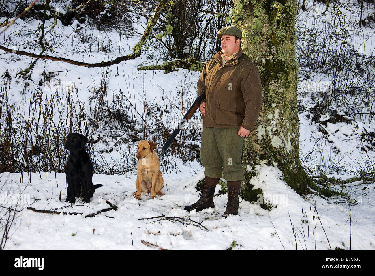 Gamekeeper hi-res stock photography and images - Alamy