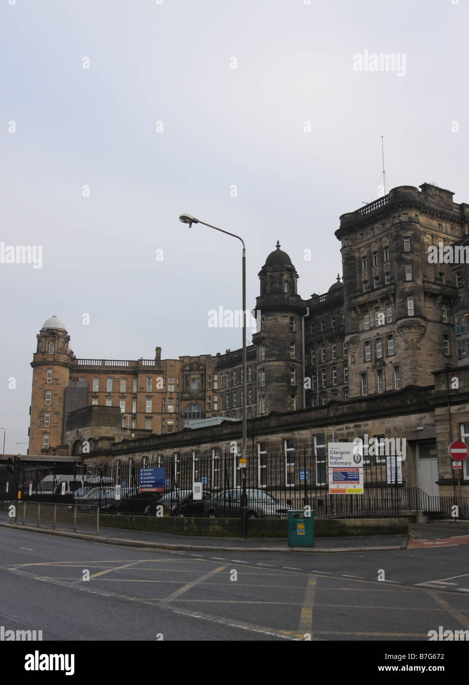 Glasgow royal infirmary hi-res stock photography and images - Alamy