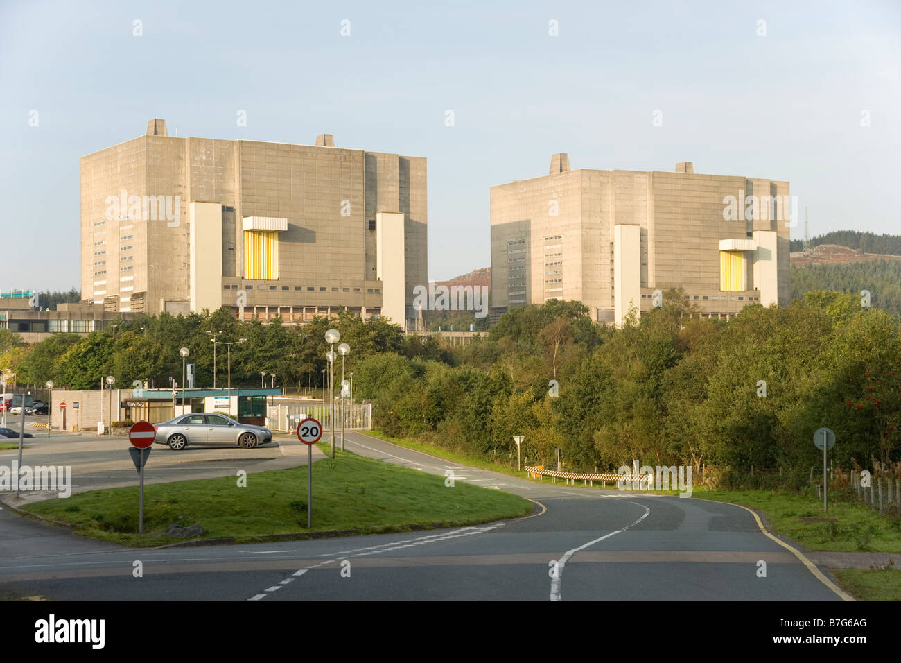 Magnox nuclear power station hi-res stock photography and images - Alamy