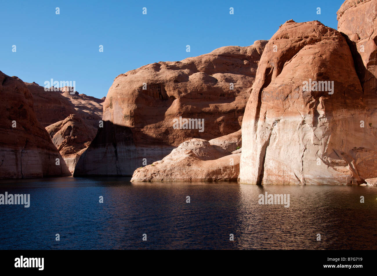 Lake powell and rainbow bridge hi-res stock photography and images - Alamy