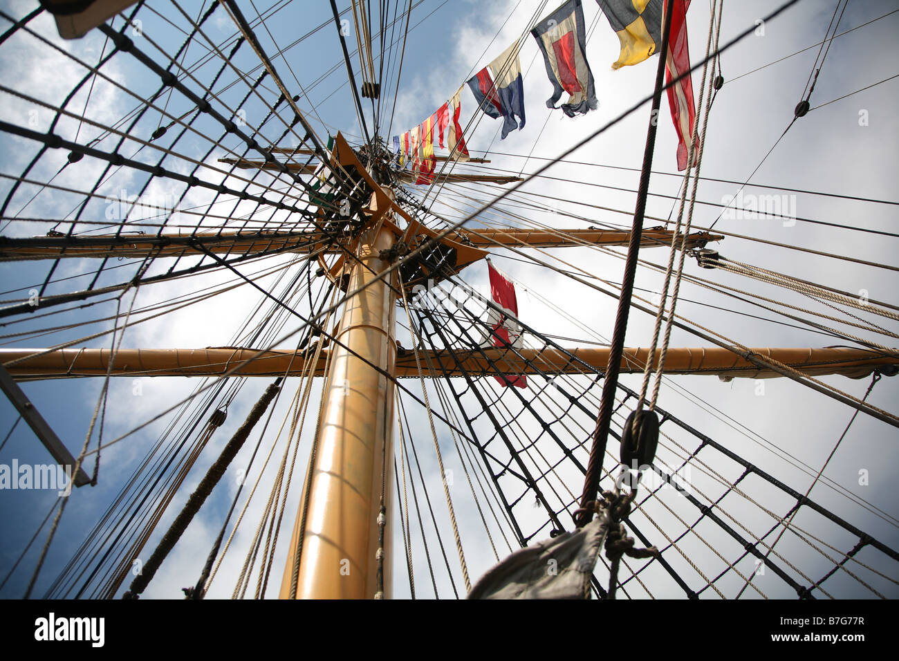 mast of ship Stock Photo - Alamy