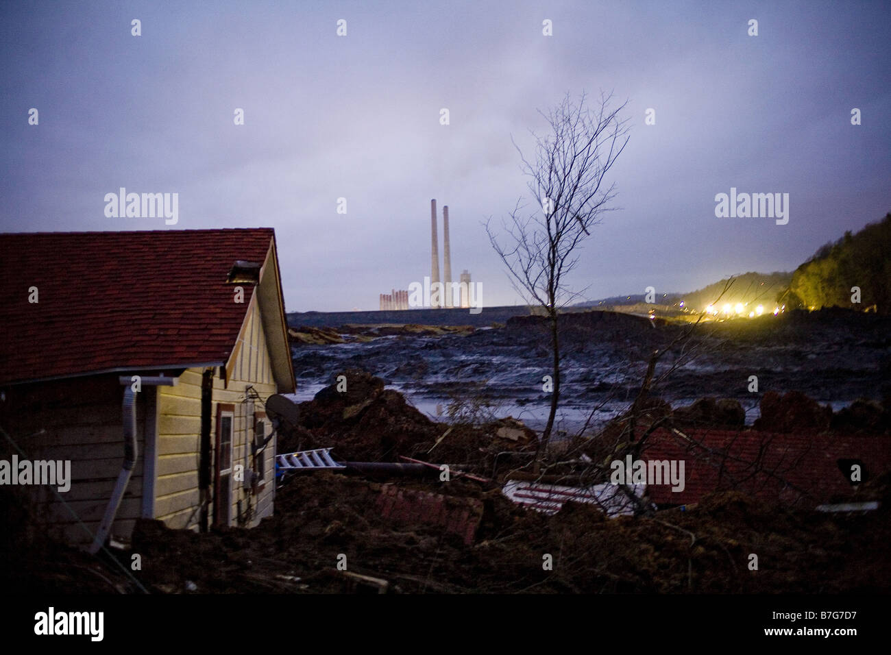 The devastated landscape near Harriman, TN after the deluge of ash from ...