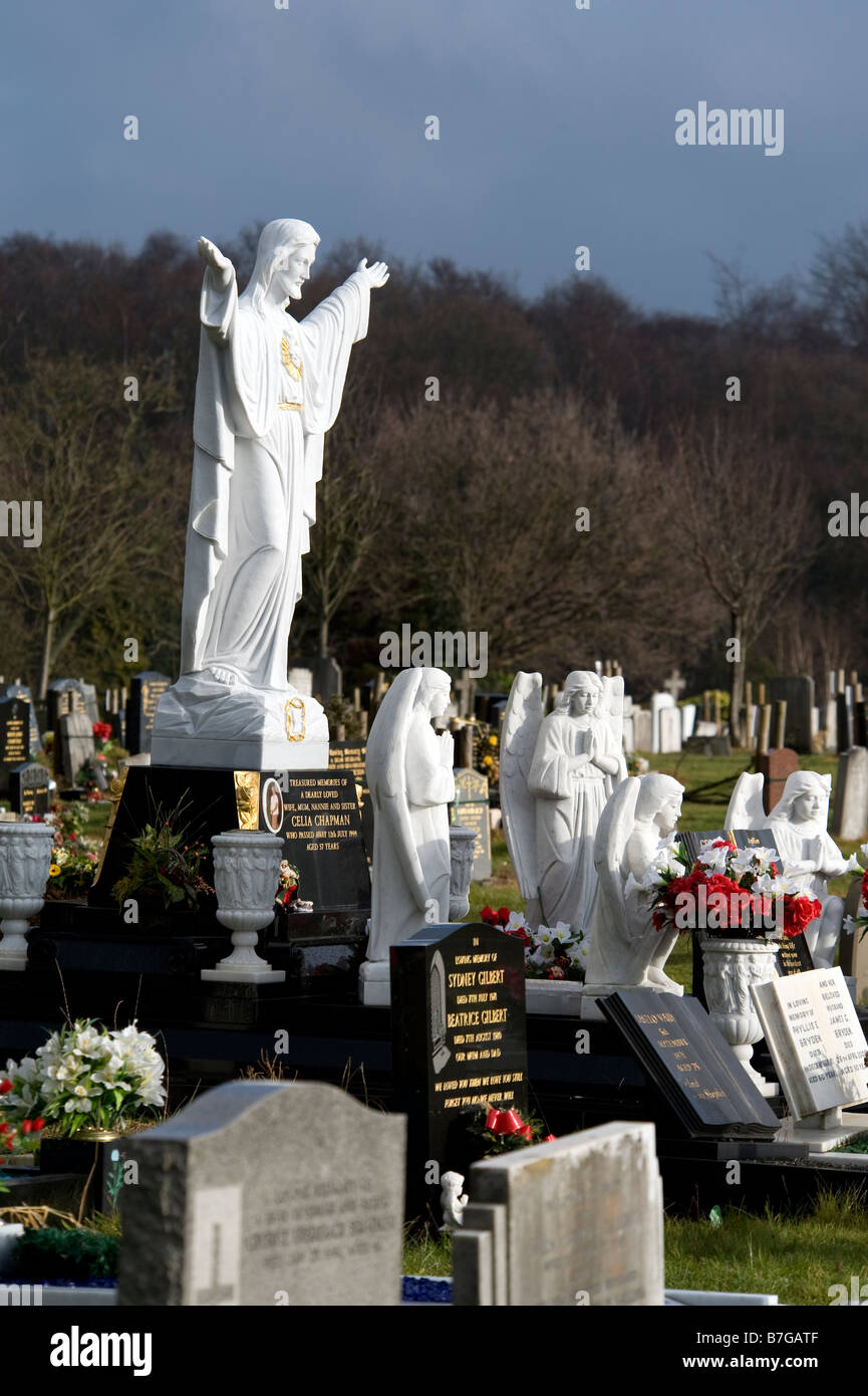 Overlooking a cemetery hi-res stock photography and images - Alamy