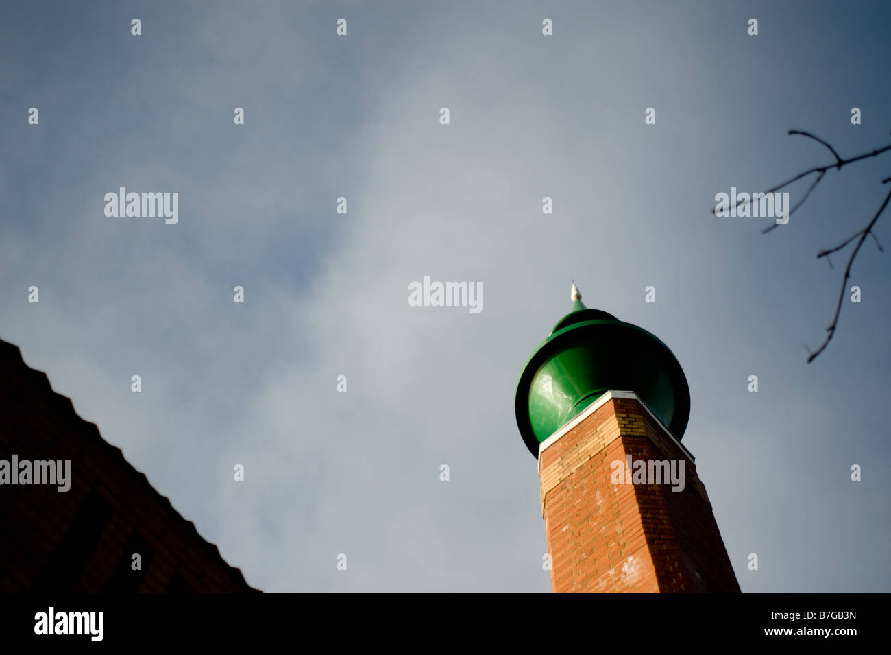 Mosque in sun hi-res stock photography and images - Alamy