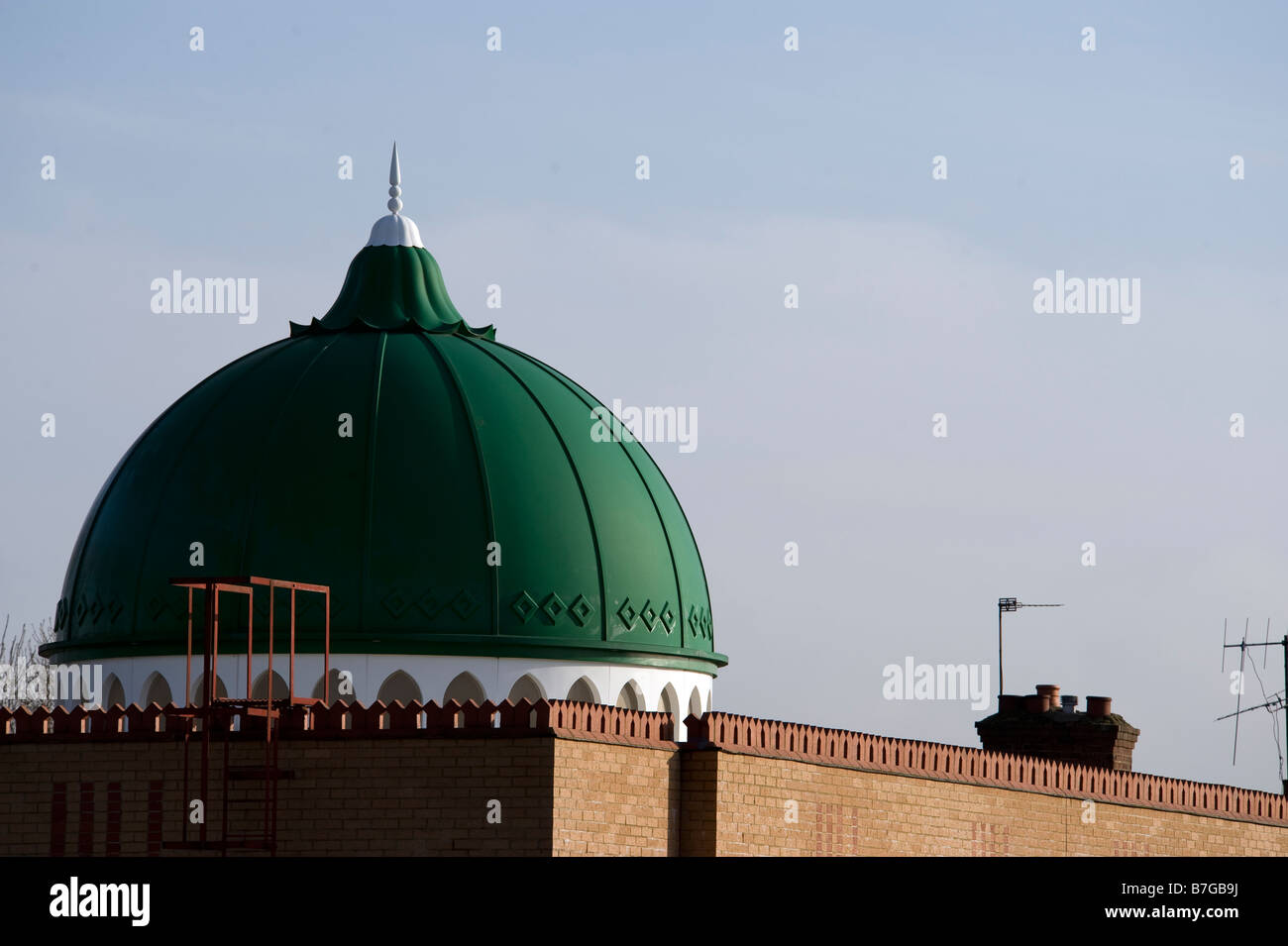 The dome of the North Watford mosque on a sunny wintry morning with ...